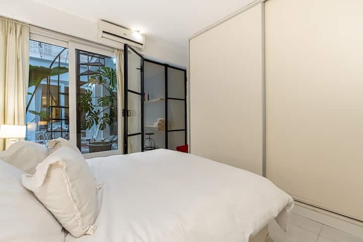 Vic Lop- 2 Baños, 4 Huesp, Patio Central, Recoleta - Buenos Aires