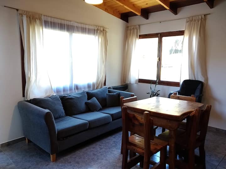 Cabaña Luminosa Y Con Excelente Ubicación. - San Carlos de Bariloche