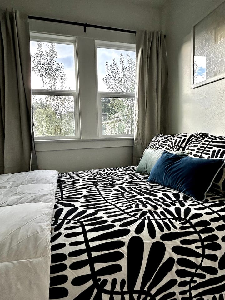 Charming Urban Retreat - Berkeley