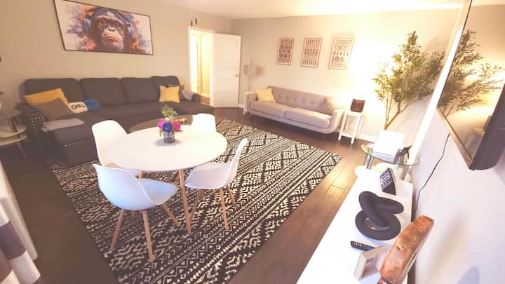 Comfy Downtown Condo W/ Balcony 23rd Floor - Atlanta, GA