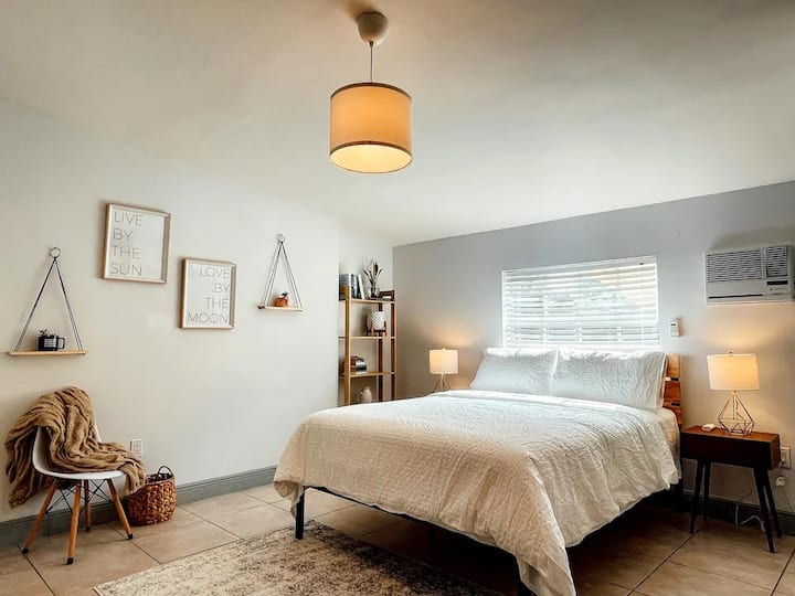 Miami Hidden Gem Charming Studio - Westchester, FL