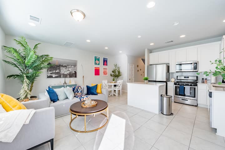 Modern & Cozy Home, Clean&tidy - Leander, TX