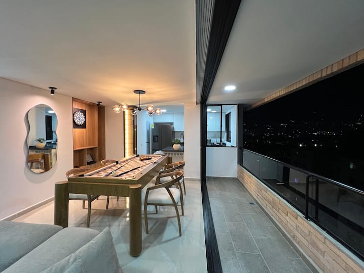 Bright Apartment - Medellín