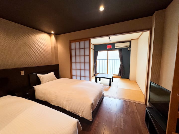 (Twin)鴨川、祇園エリア徒歩圏内！3連泊以上から！京都の魅力を満喫できる長期滞在向けホステル - Kyoto