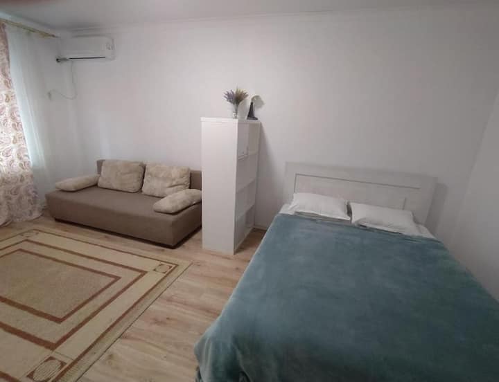 Aura On Manas Avenue 7 - Bishkek