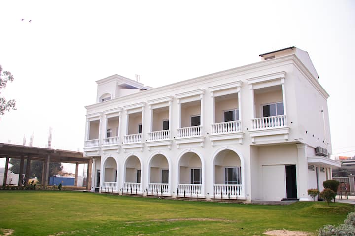Perfect For Your Staycation - Patiala