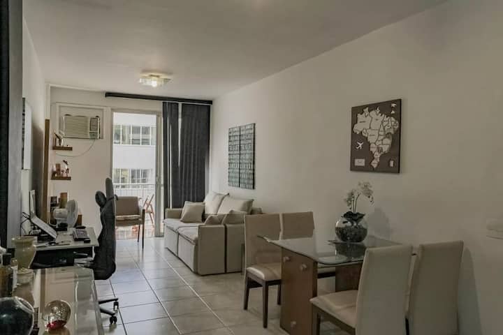 Copacabana:flat With Balcon And Garage - Copacabana