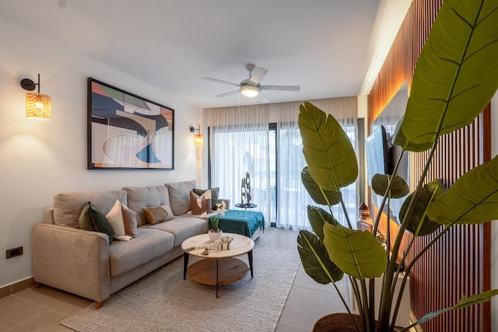 Luxe Scape/ Private Picuzzi Walk Beach/restaurants - Punta Cana