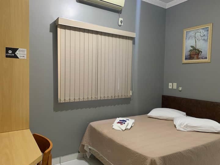 Quarto - Casal/individual - Sumaré