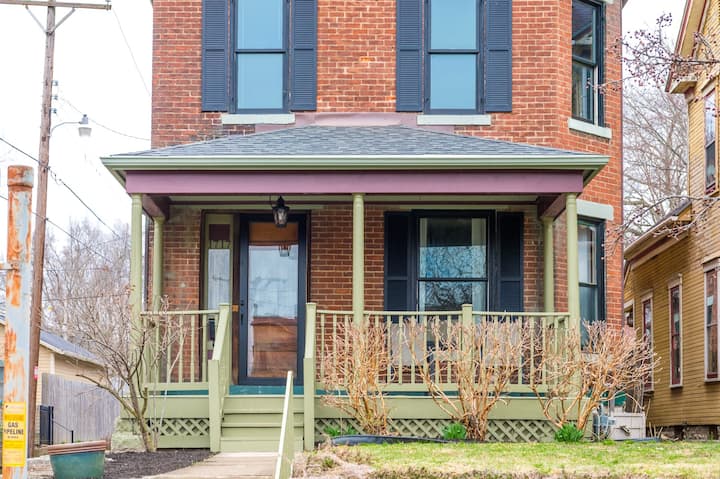 Upscale Luxury, 4-bed, 2 Baths - Dayton, OH