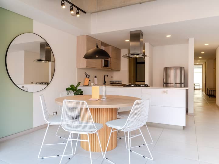 Nok Bright 3br In Laureles Medellín - Medellin, Antioquia, Colombia