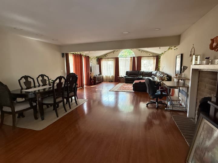 4br/3ba Near Sjsu, Sjc Airport - Grant Lake, San Jose