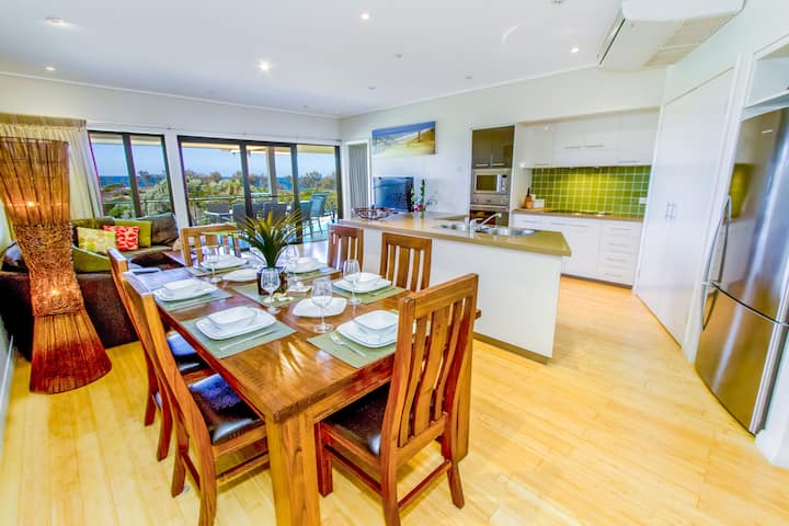 Modern Seaside Escape | Ocean Views + Beach Access - Agnes Water