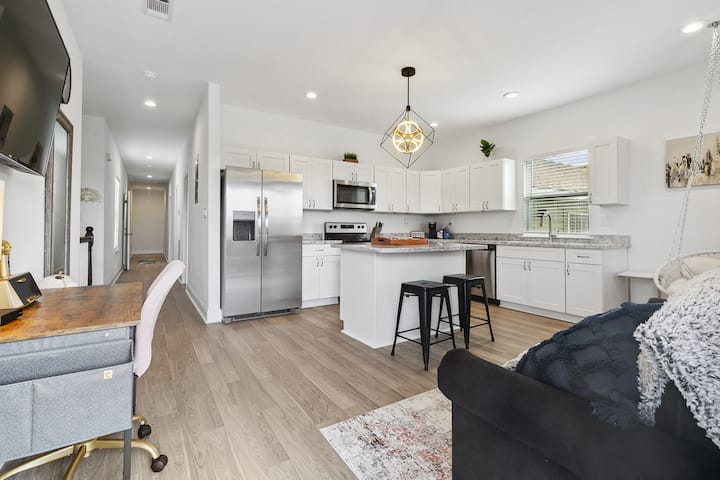Luxury 6br Oasis Near French Qtr - New Orleans, LA