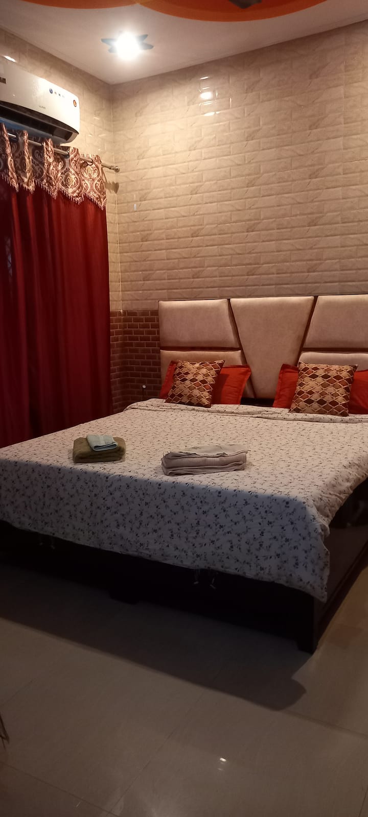 At Home In Haridwar - Haridwar