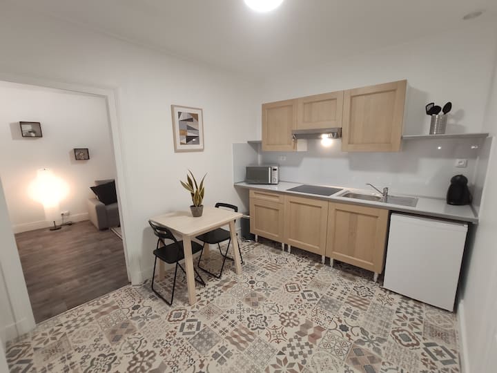 Hyper Centre - 4 Personnes- Gare - Montluçon