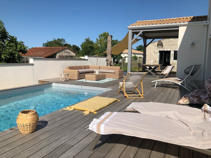 St Palais Villa Avec Piscine Chauffée 10 Couchages - Les Mathes