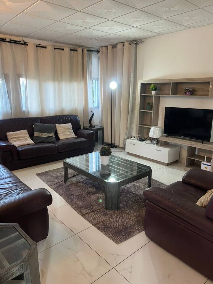 Appartement Au Cœur De La Ville - Abidjan