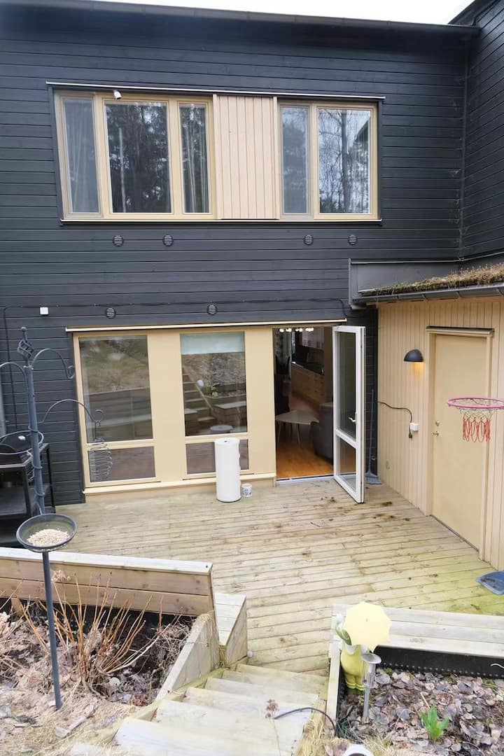 Nybyggt Radhus I Sundbyberg– Nära City - Stockholm