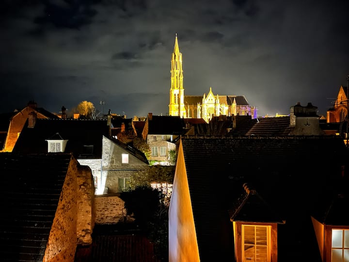 Duplex, Centre Ville De Senlis - Parc Astérix
