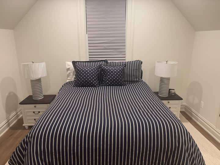Downtown Falls Church Apartment - Falls Church, VA