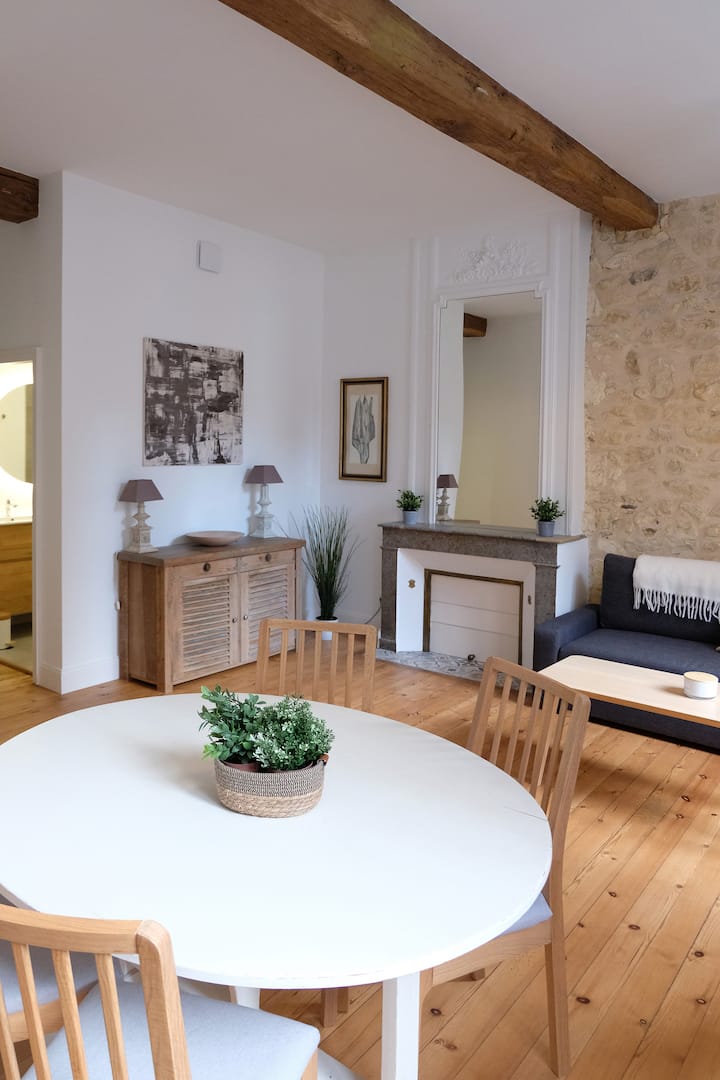 Petrus - T2 En Centre Ville - Blaye