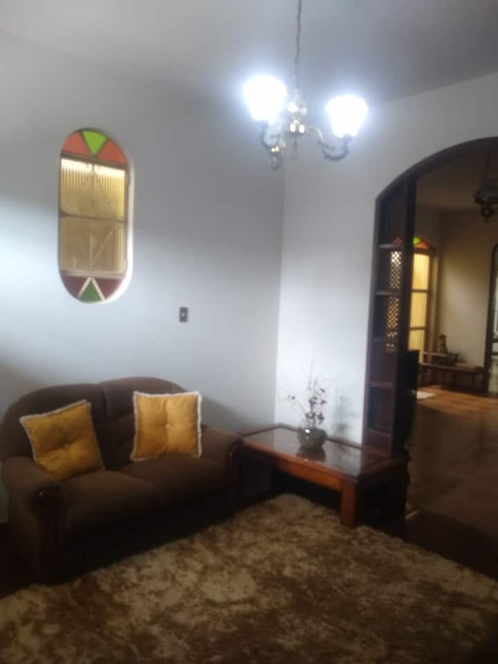 Casa Porto Velho 5 Min. Centro. - Divinópolis