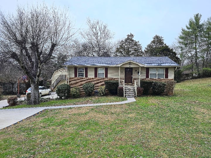 Butterfly House - North Knox - Knoxville, TN