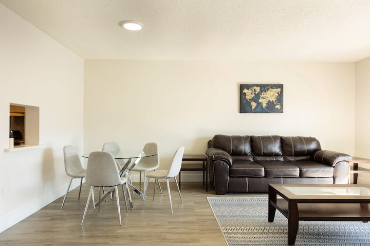 1br With Kitchen, Free Parking Close To Beach! - North Miami Beach, FL