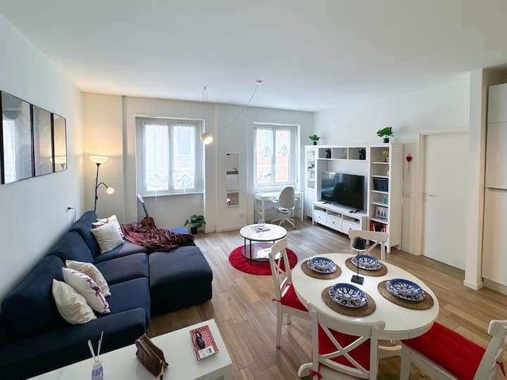 The Best! Living Milan With Fast Wi-fi & Netflix - Mailand