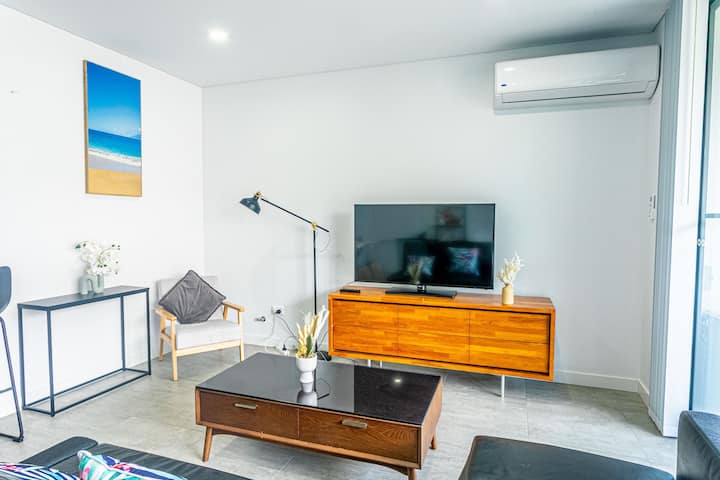 2bd 2bth Lux Aircoapt Hurstville - Penshurst