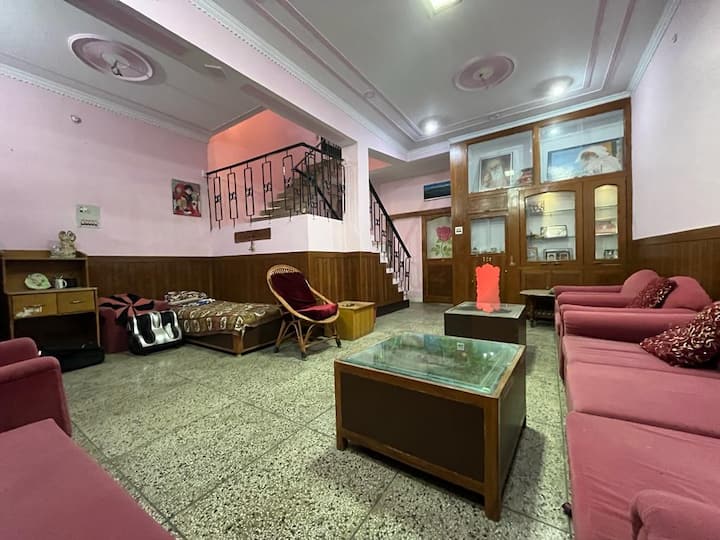 Peaceful And Comfortable,stylish - Prayagraj