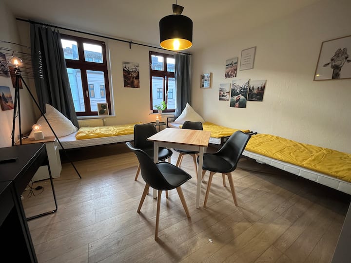 21.3 Blue Chili - 3 Schlafzimmer, 7 Betten, Balkon - Magdeburg