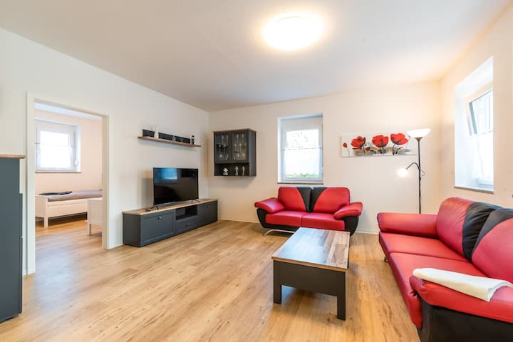 Möblierte Dachgeschoss-wohnung - Achern