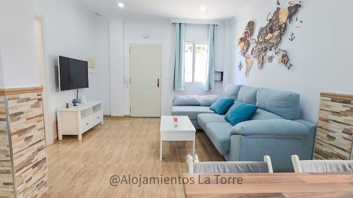 Casa Faro Pmr - Alojamientos La Torre - Torre del Mar