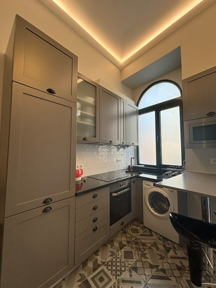 Mezzanine T1+1 Nos Anjos - Campo de Ourique