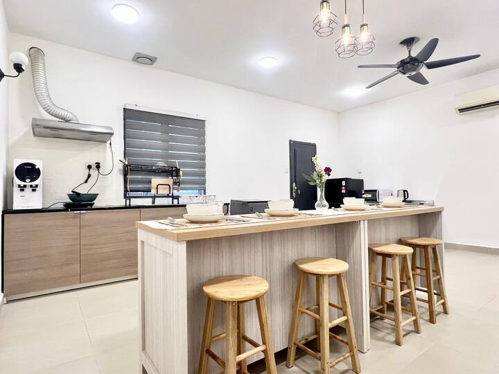 16pax House Landed Setia Alam Mall Sccc Wi-fi Tv - Klang