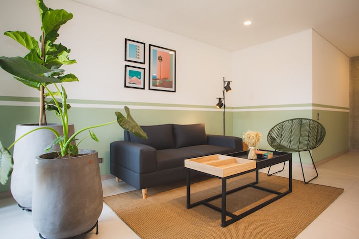 Nok Cool 3 Br W/ Balcony In Laureles Medellín - Medellín