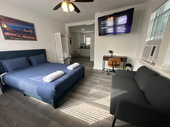 Stylish Studio Medical Center/ Midtown - Firenze - Houston Rodeo & Livestock Parade
