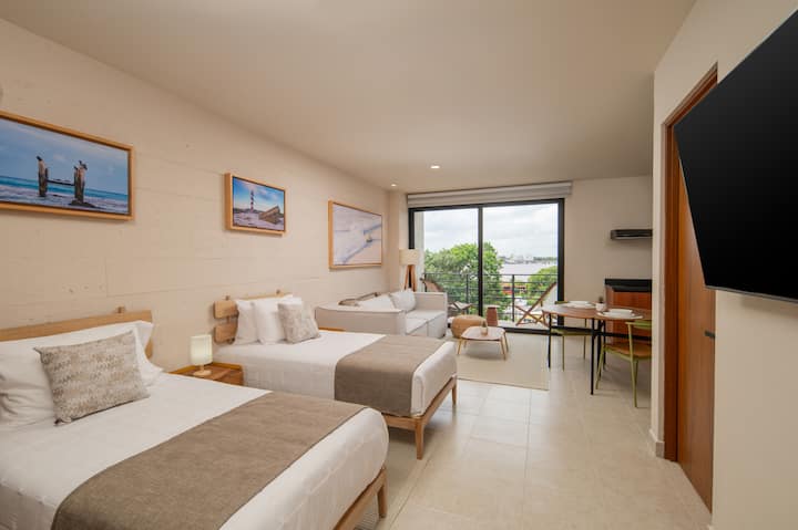 Central Studio With City Views - Cancún