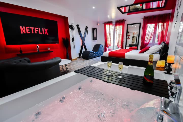 L'arena - Jacuzzi - Loveroom/jardin/amour - Ollioules