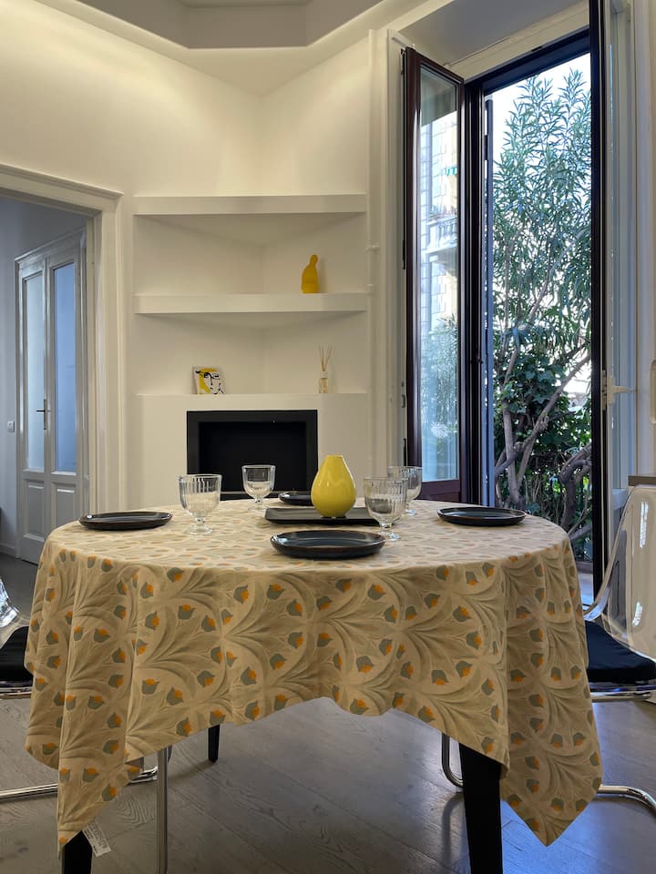 Davide Host | Urban Garden 20 Min. Duomo - Milan