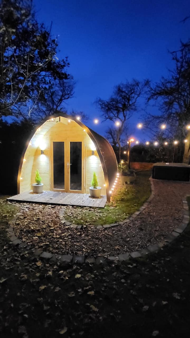 Duke End Retreat (With Private Hot Tub) - Warwickshire