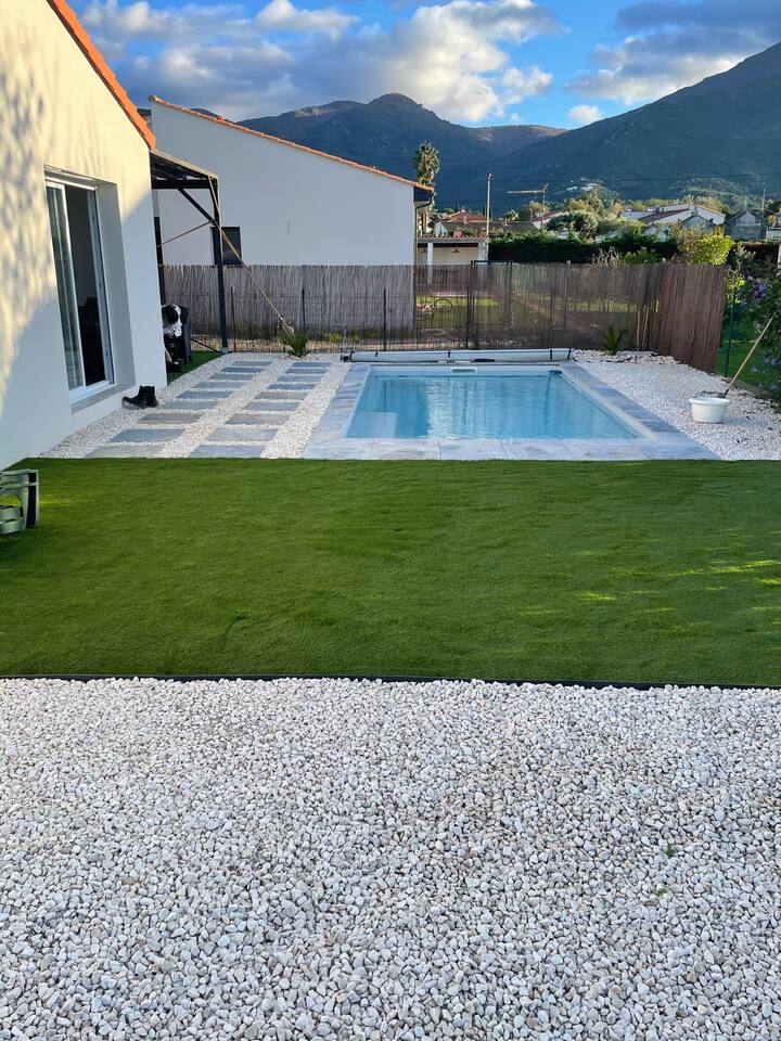 Maison Avec Piscine Proche Mer - Laroque-des-Albères