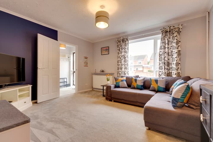 Spacious And Modern House With Free Parking - Cambridge