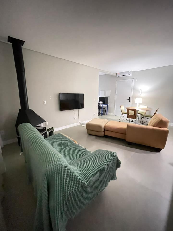 Apartamento Novíssimo Espetacular Perto Da Praia! - Florianópolis