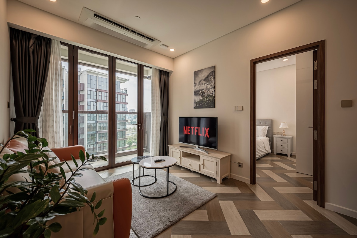 Metropole Luxury Apart City center, high-class - Apartments for Rent in ...