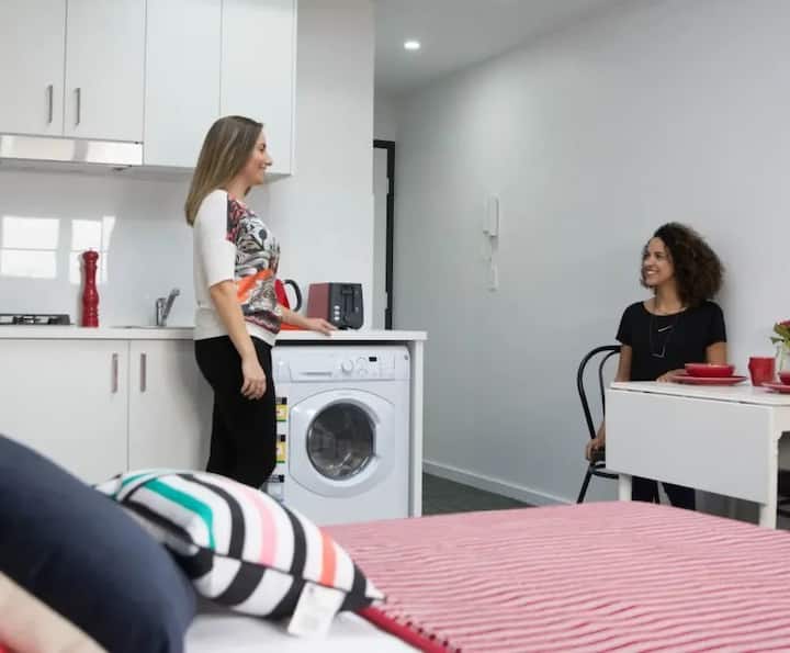 Double Bed For 2 In Dulwich Hill - Lewisham