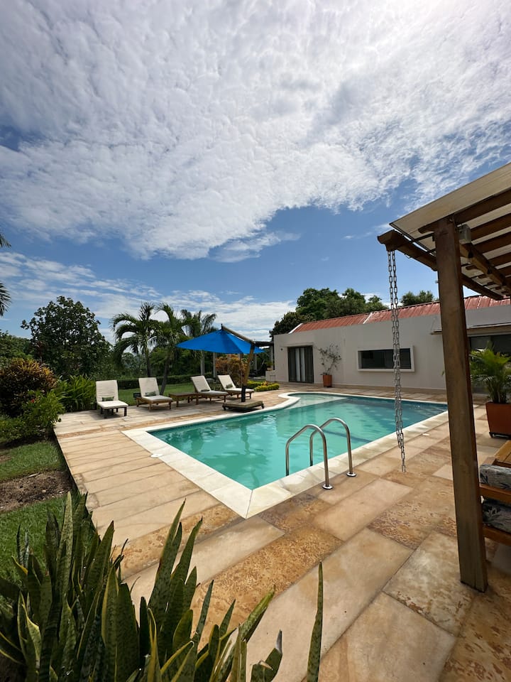 Casa Privada Y Cómoda En Melgar - Melgar