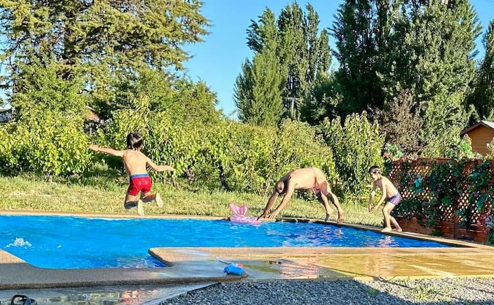 Cabaña Con Piscina Quillon. - Quillón